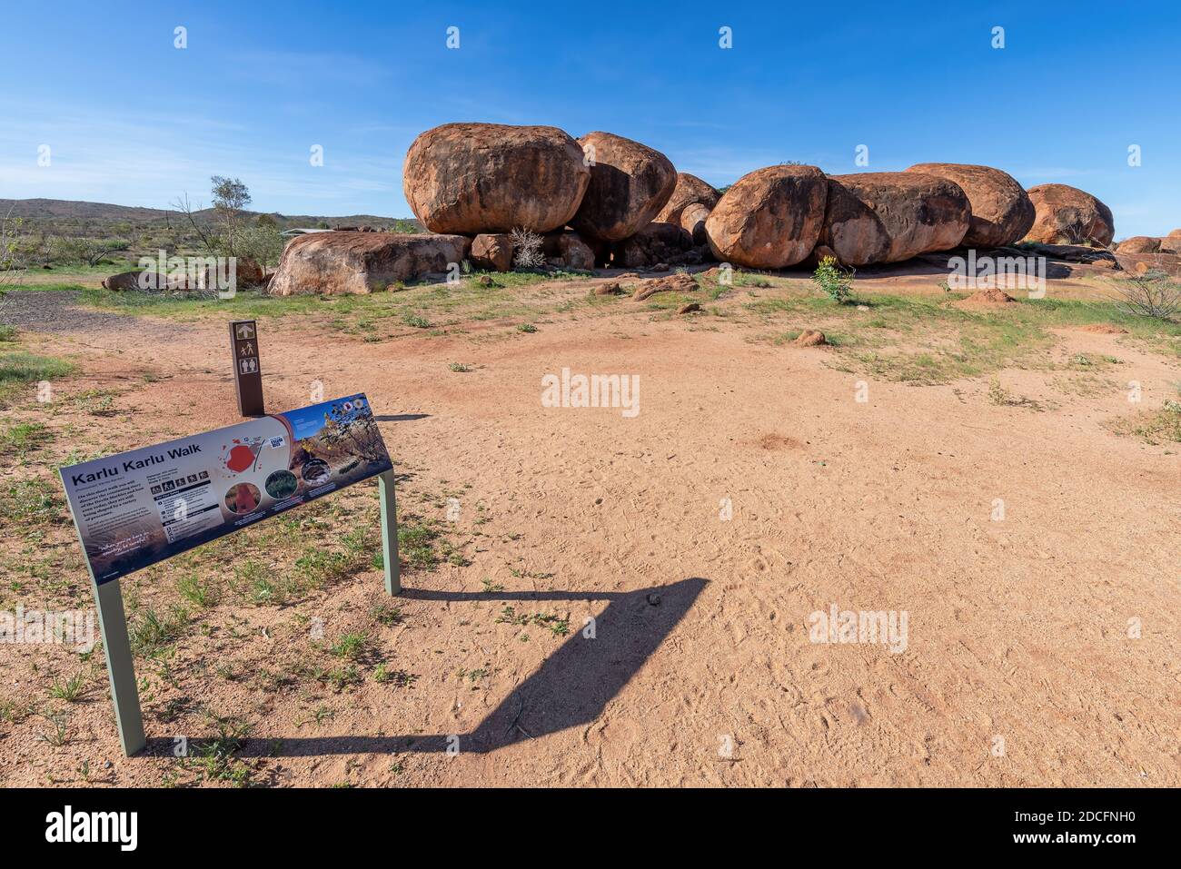 Large marbles hi-res stock photography and images - Alamy