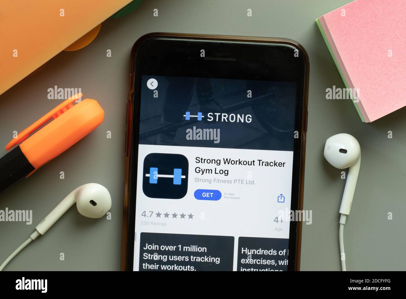 New York, United States - 7 November 2020: Strong Workout Tracker Gym ...