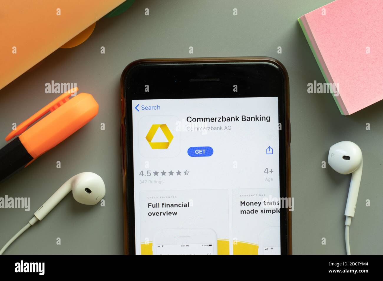 Commerzbank logo hi-res stock photography and images - Alamy