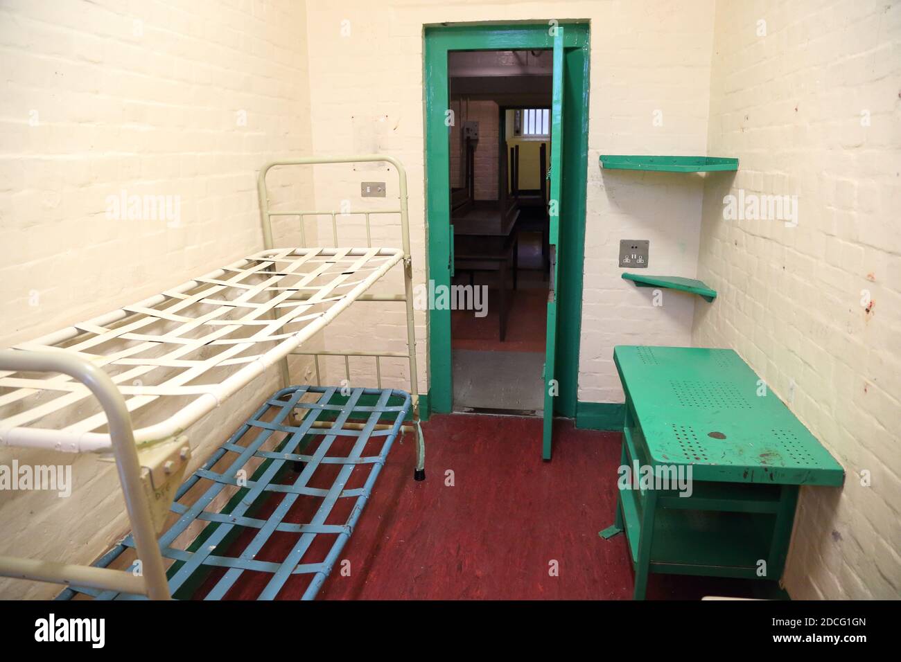Hmp prison cell hi-res stock photography and images - Alamy