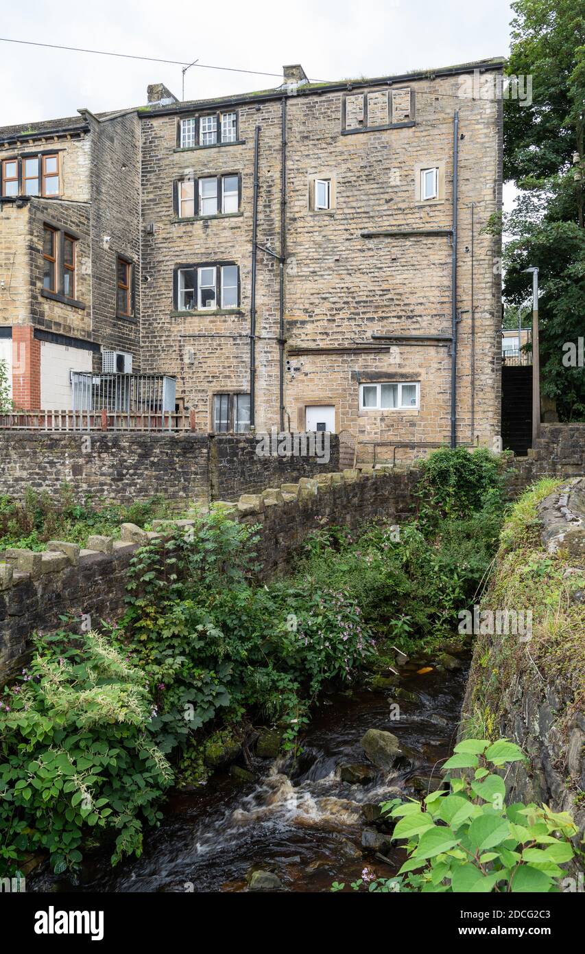 Slaithwaite west yorkshire hi-res stock photography and images - Alamy