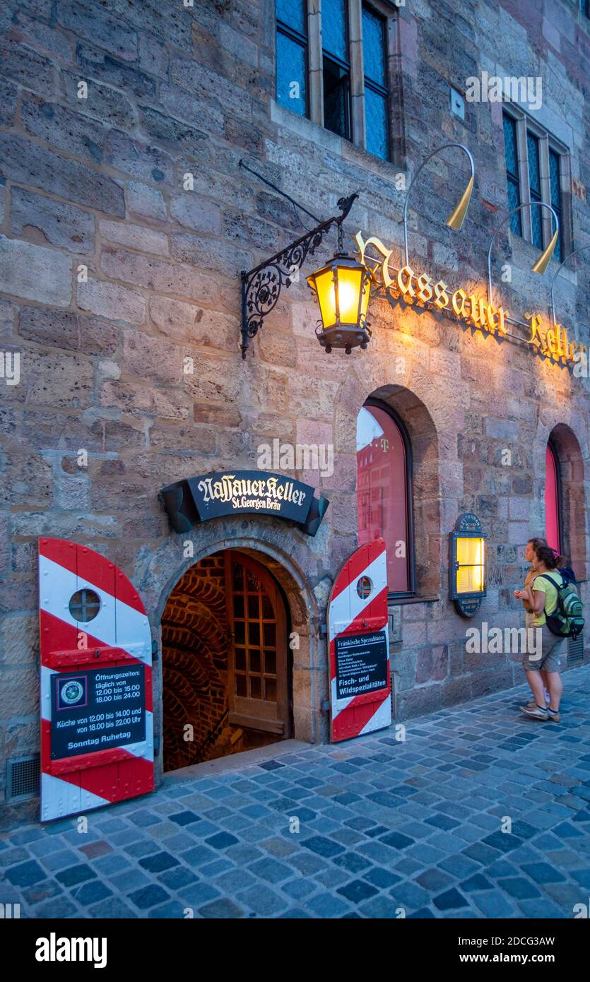 Beer kellar hi-res stock photography and images - Alamy