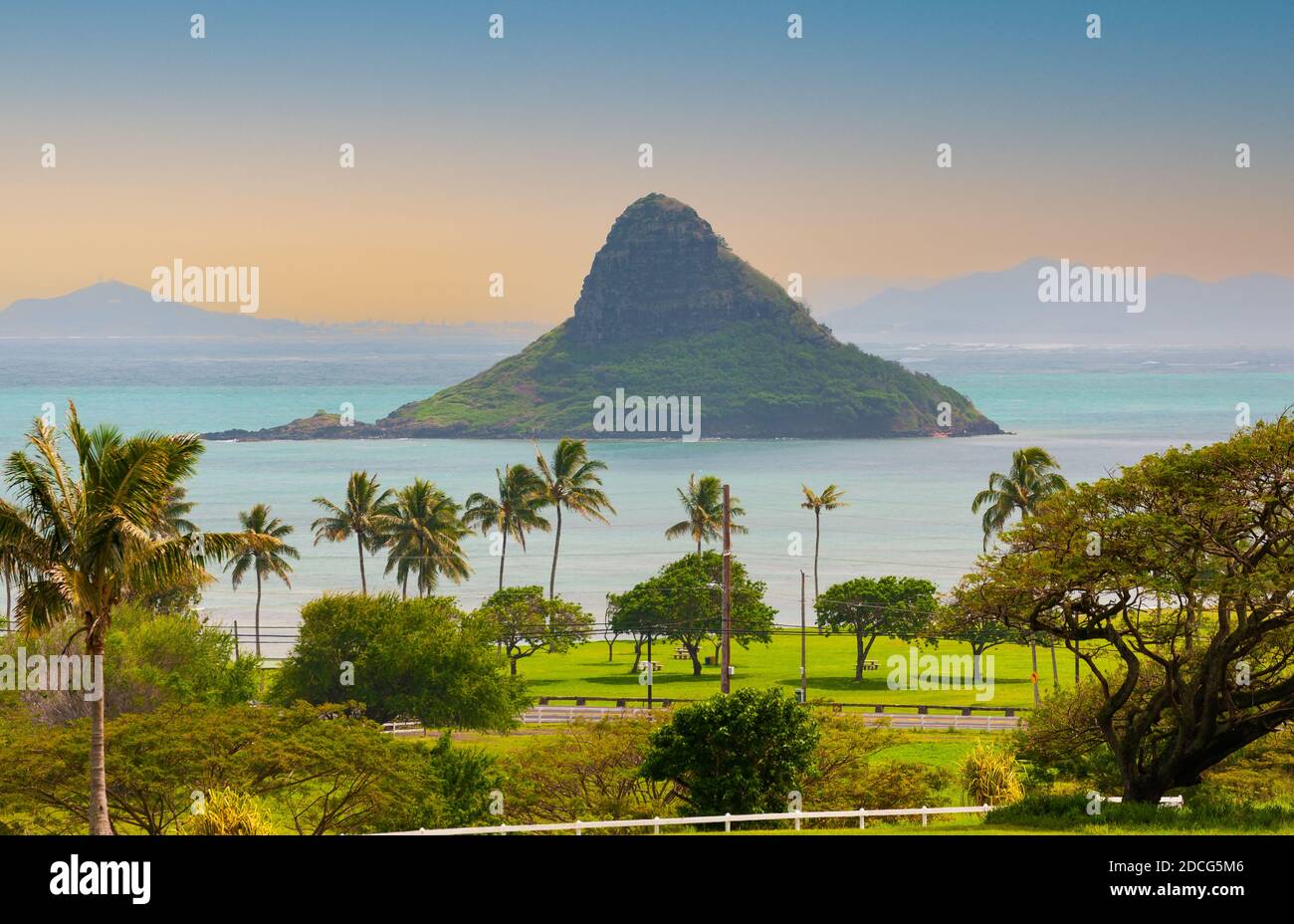 Mokoli'i Island (previously known as the outdated term 'Chinaman's Hat ...