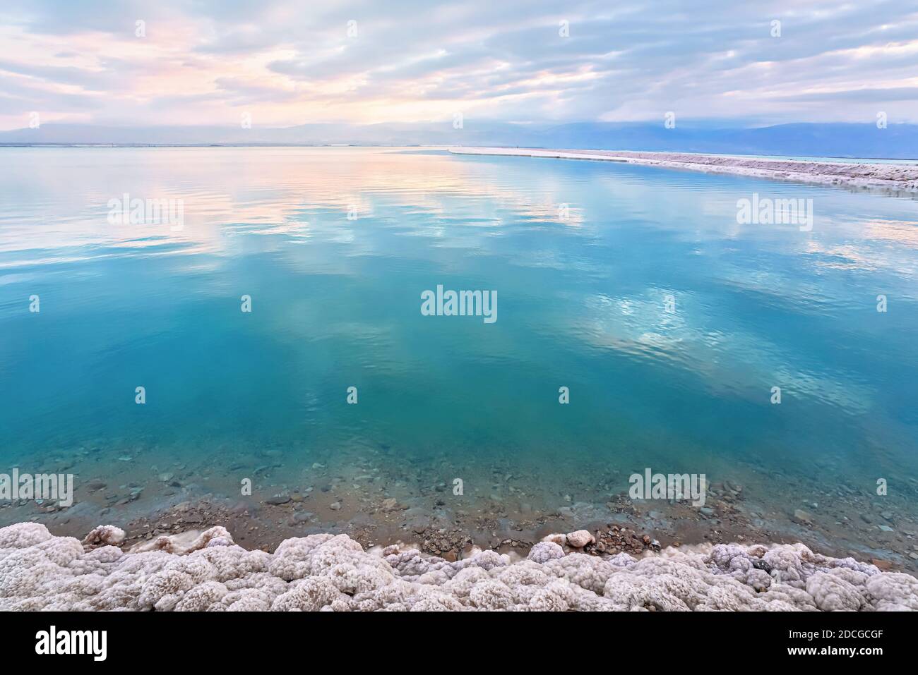 Dead sea israel salt formations hi-res stock photography and images - Alamy