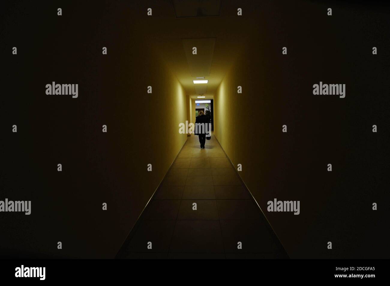 tunnel vision as a symbol for human fear and anxiety Stock Photo - Alamy