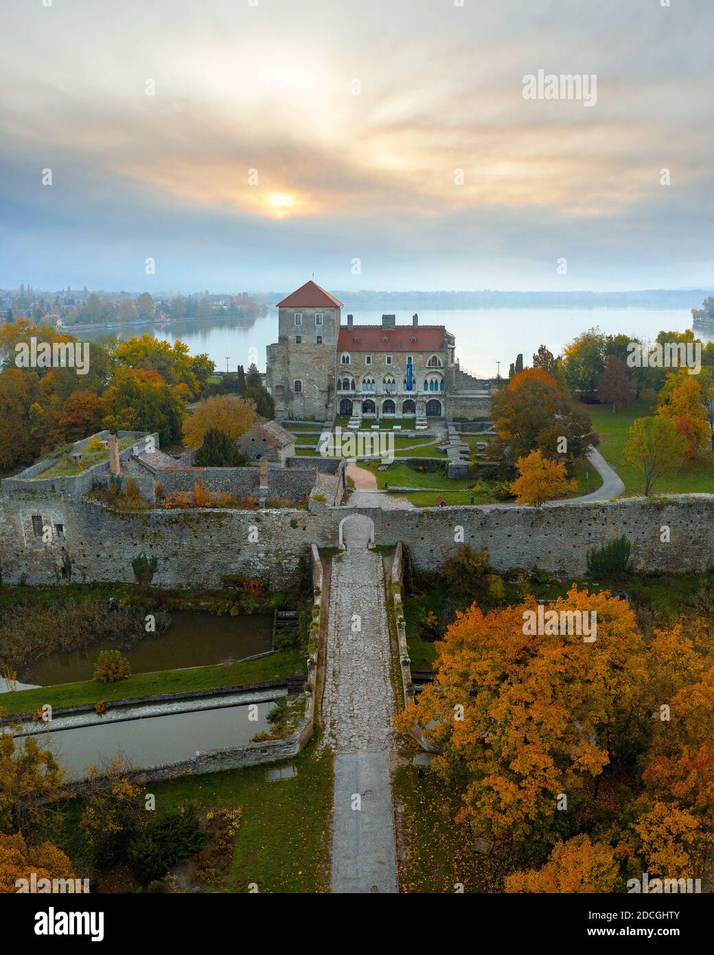 Water fort hi-res stock photography and images - Alamy