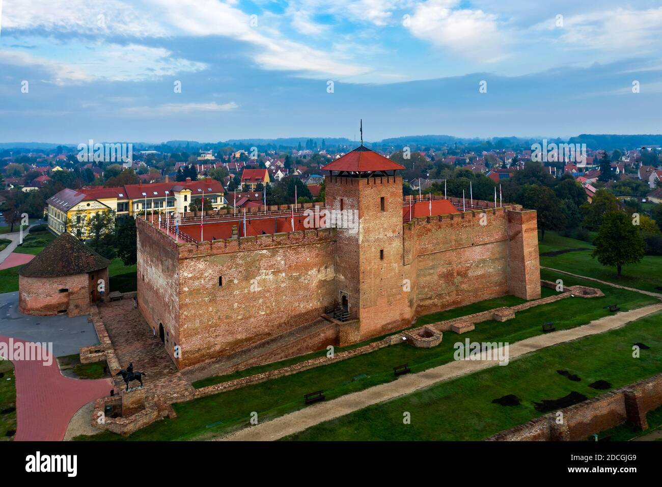 Hungarian romanian border hi-res stock photography and images - Alamy