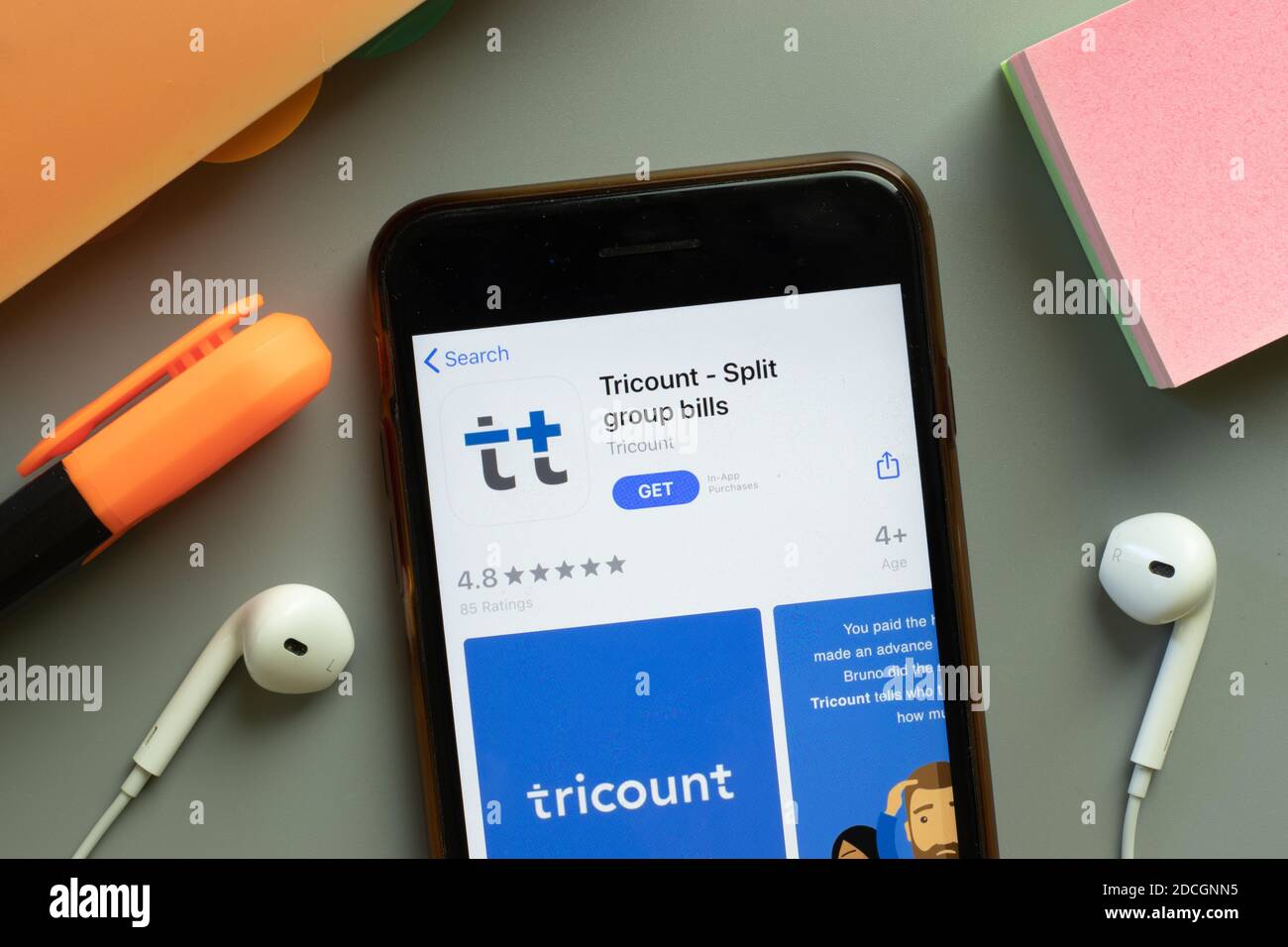 Tricount mobile app hi-res stock photography and images - Alamy