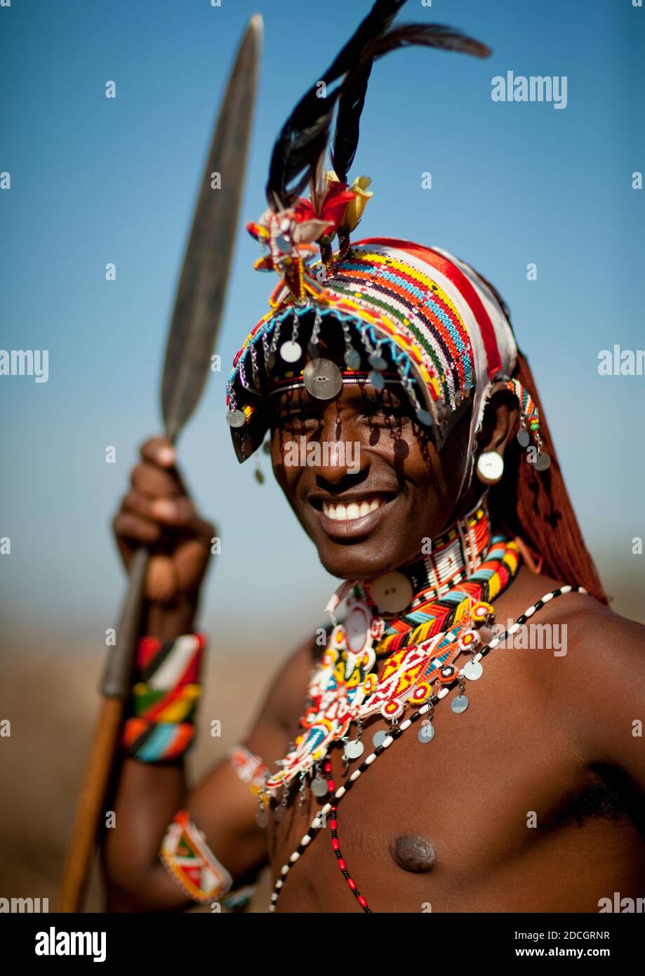 African warrior headdress hi-res stock photography and images - Alamy