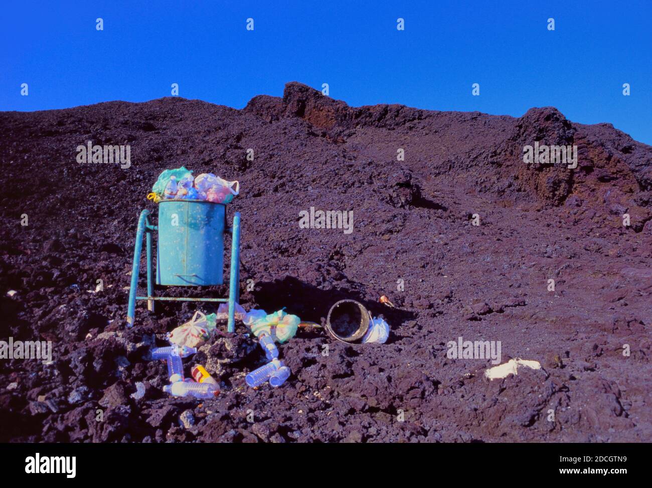 Litter the mountains hi-res stock photography and images - Alamy