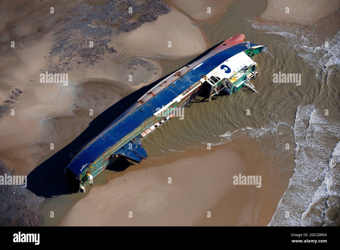 Seatruck ferries hi-res stock photography and images - Alamy