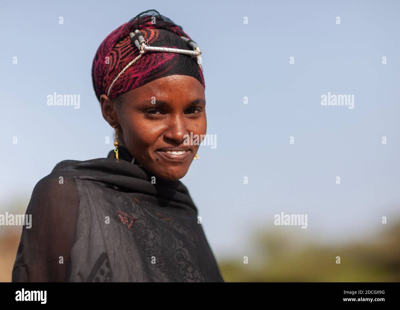 Portrait of a Gabra tribe woman wearing the traditional headwear ...
