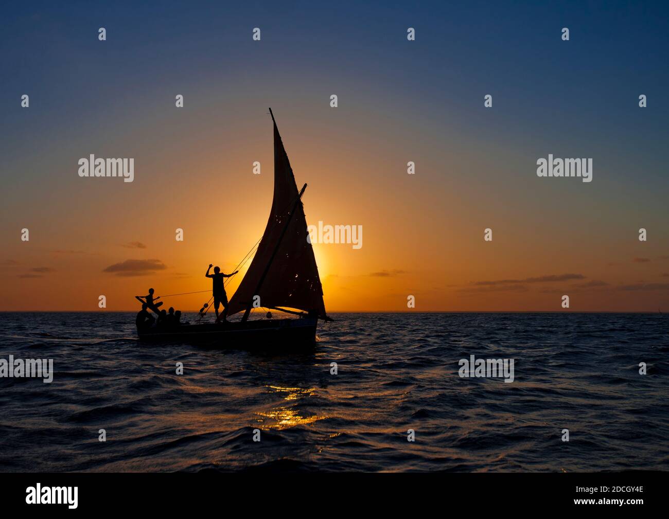 Dhow at sunset hi-res stock photography and images - Alamy
