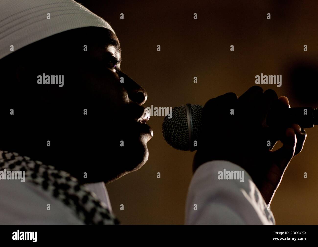 Muslim singer hi-res stock photography and images - Alamy
