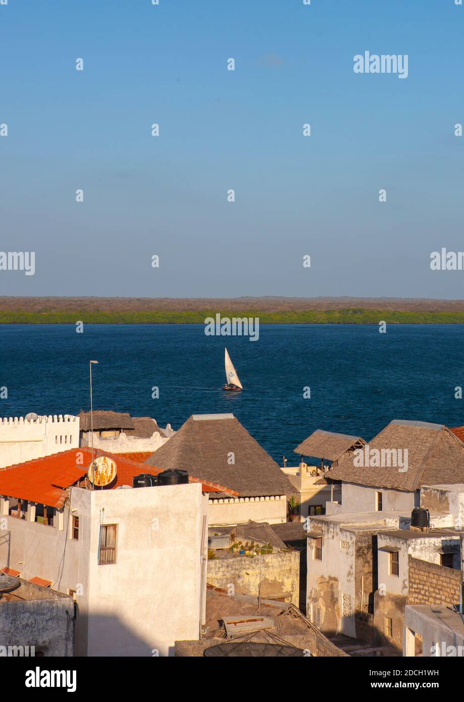 Old buildings lamu kenya east hi-res stock photography and images - Alamy