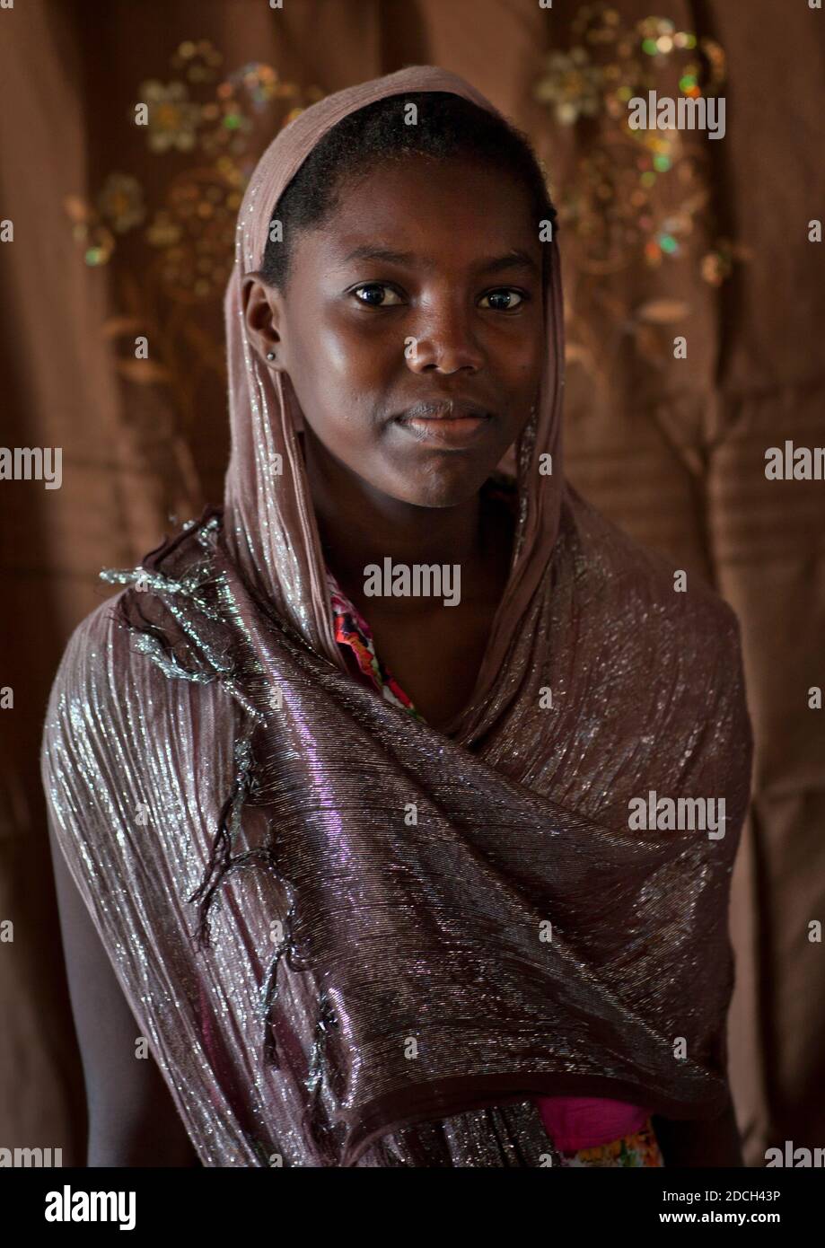 Portrait of a swahili girl, Lamu County, Lamu, Kenya Stock Photo - Alamy