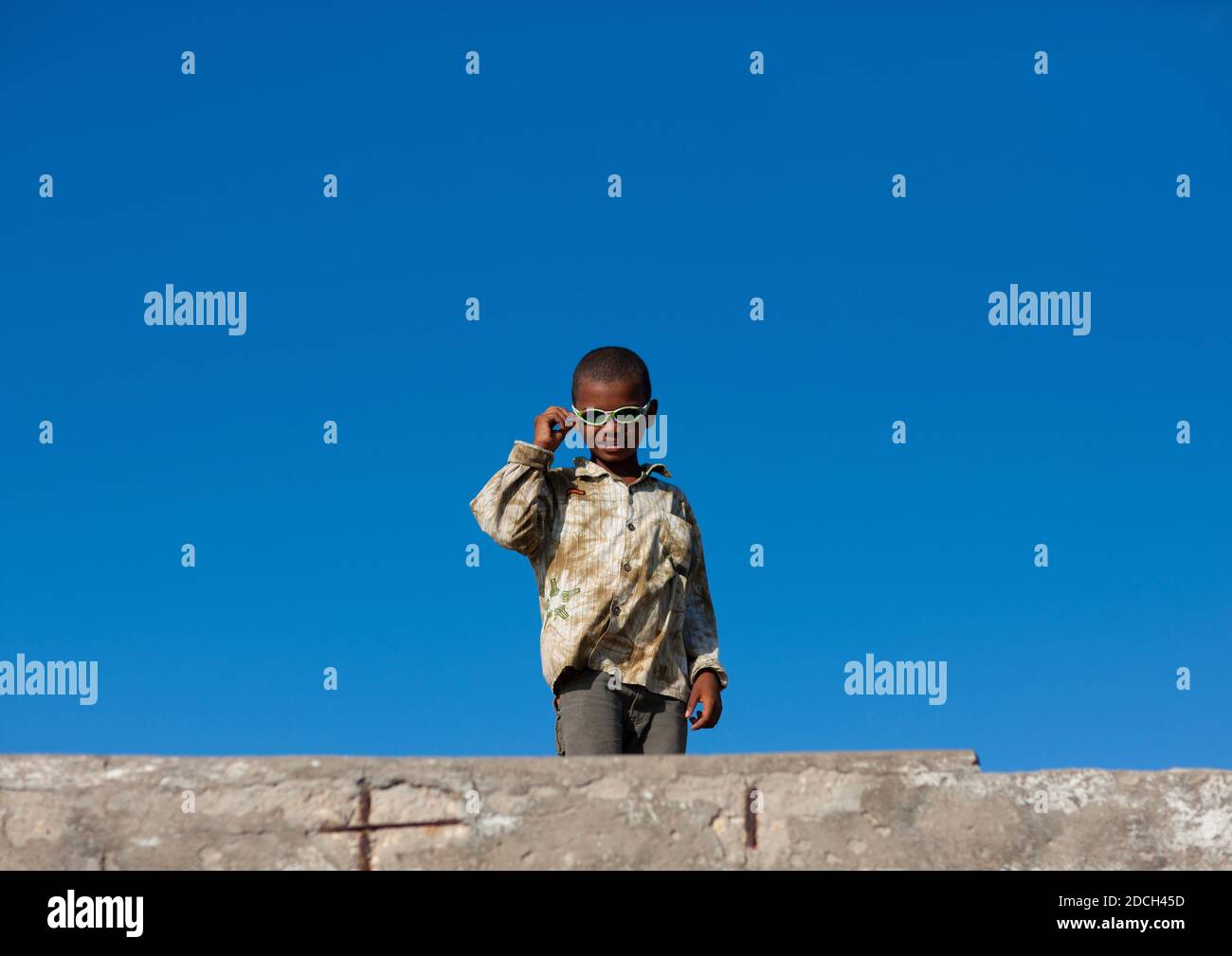 Kenyan boy hi-res stock photography and images - Alamy