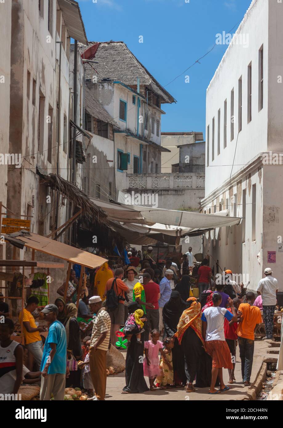 Buildings in lamu town hi-res stock photography and images - Alamy