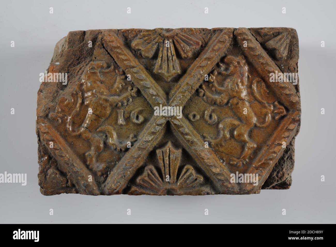 Year 1606 inside two panes hi-res stock photography and images - Alamy