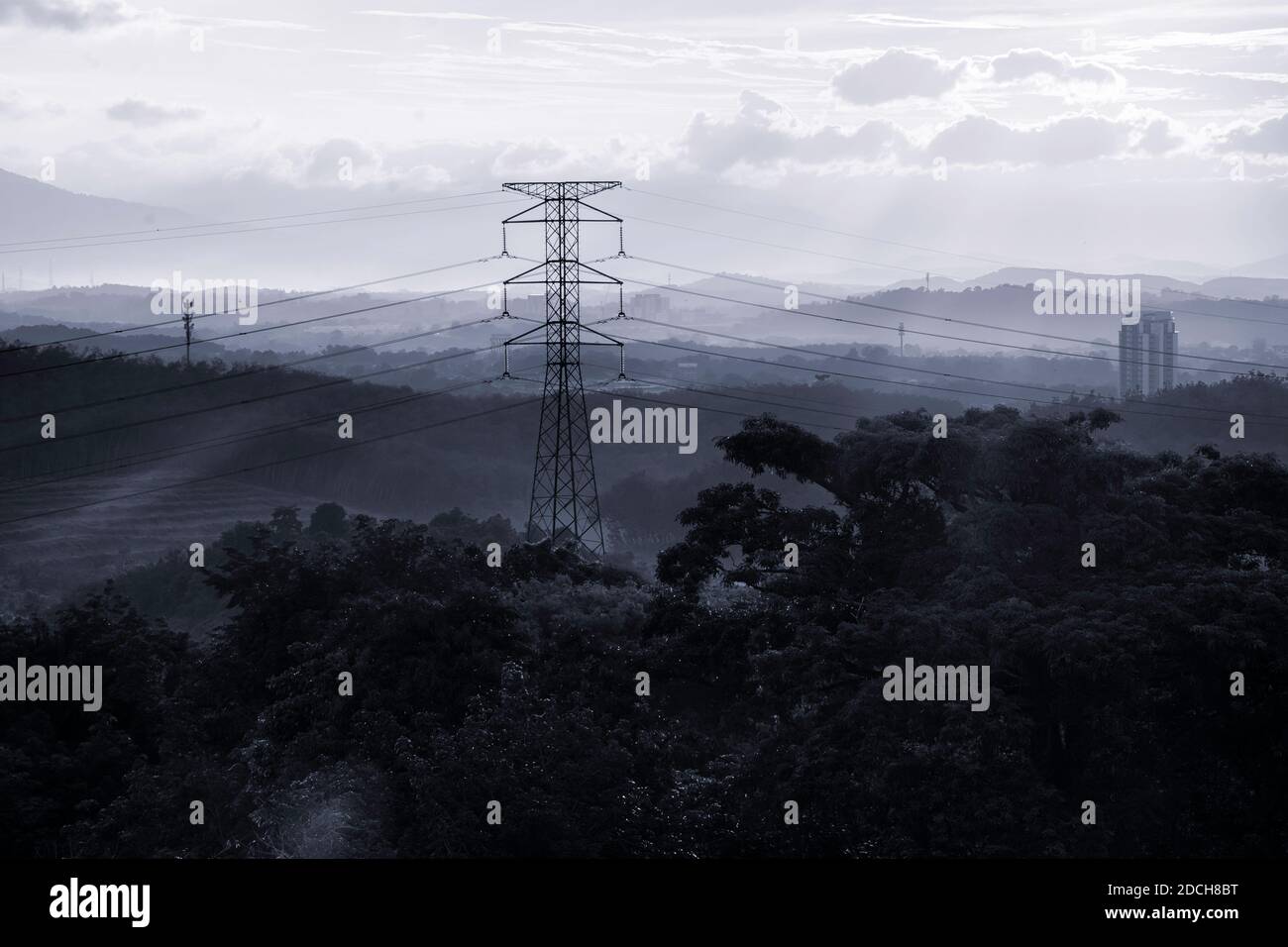 Feeling on top of the world hi-res stock photography and images - Alamy