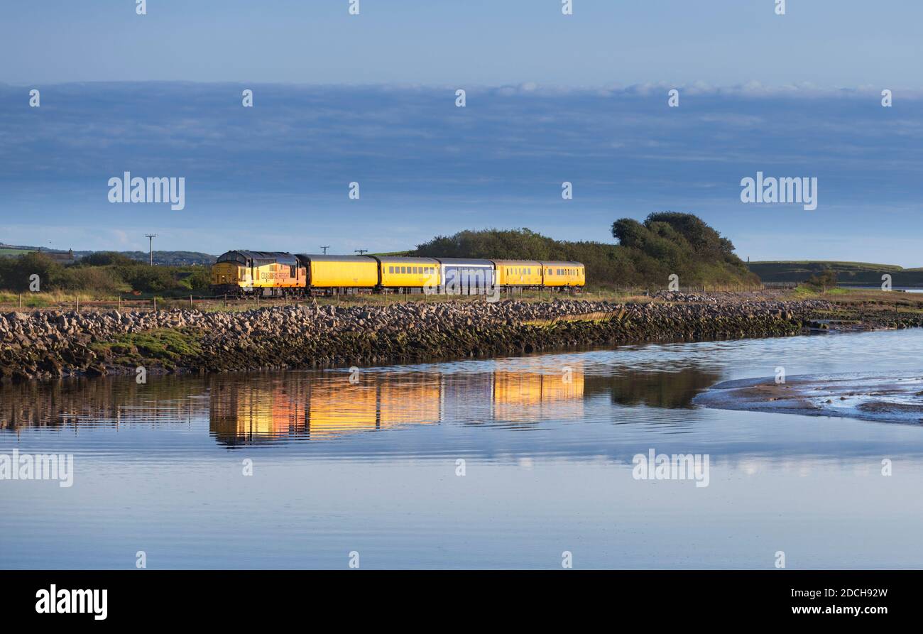 Colas Railfreight class 37 locomotive 37219 on the Cumbrian coast ...