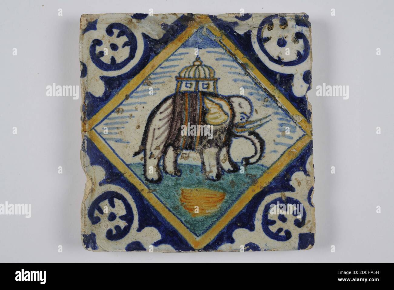 Elephant on tile wall hi-res stock photography and images - Alamy