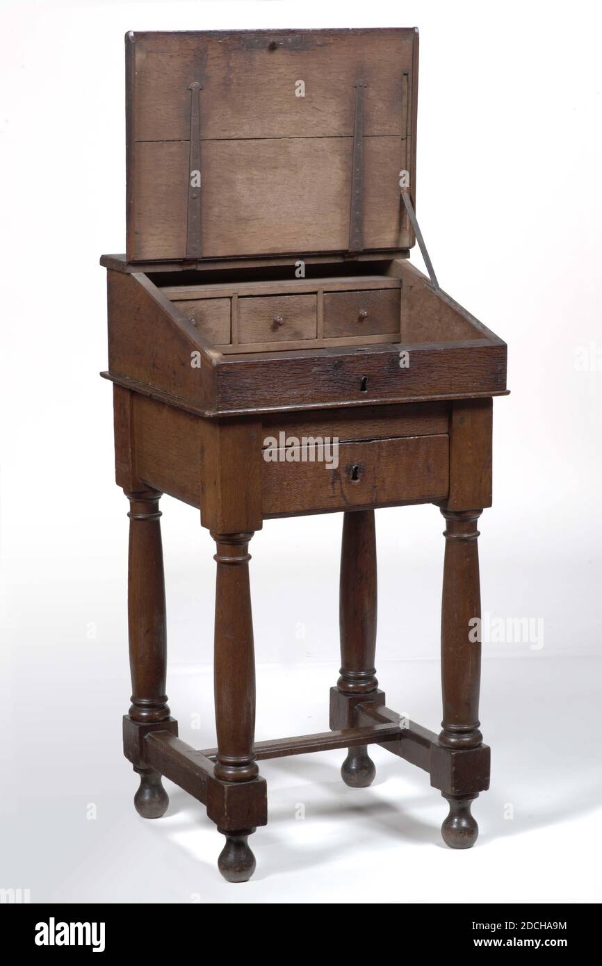 lectern, Anonymous, 17th century, metal, oak, Oak lectern on a base ...