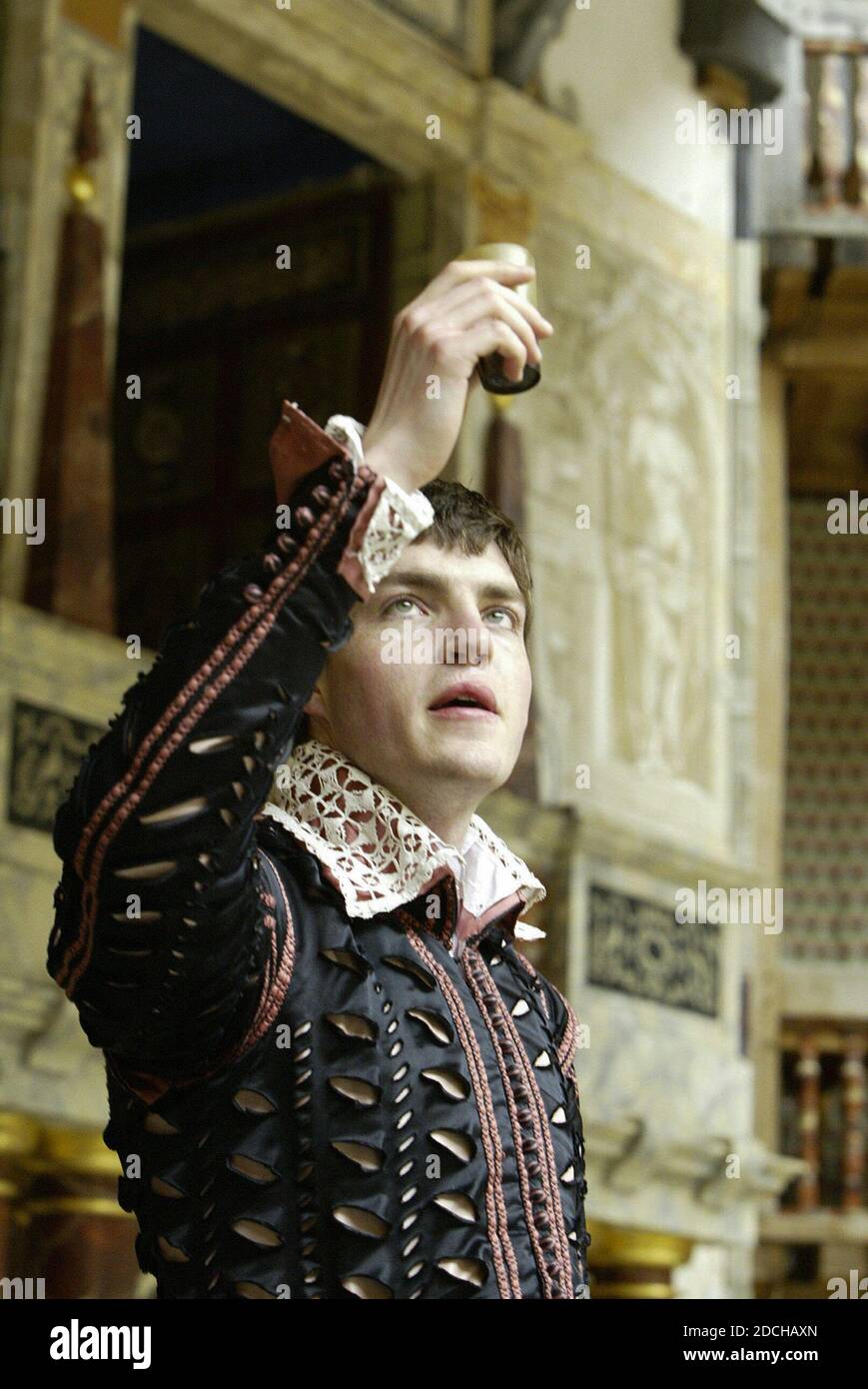 Romeo juliet costume design hi-res stock photography and images - Alamy