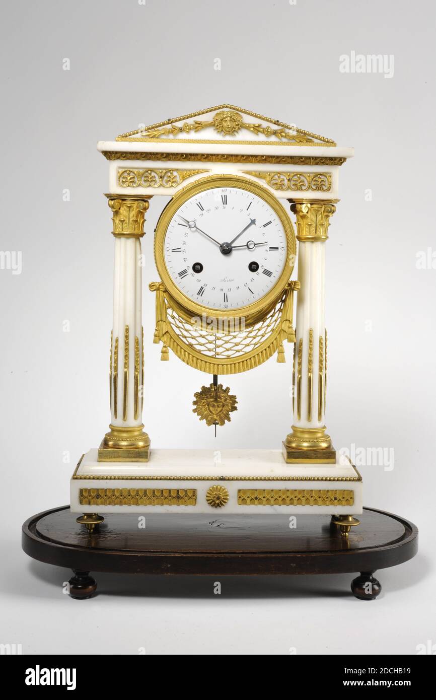 1 45 clock hi-res stock photography and images - Alamy