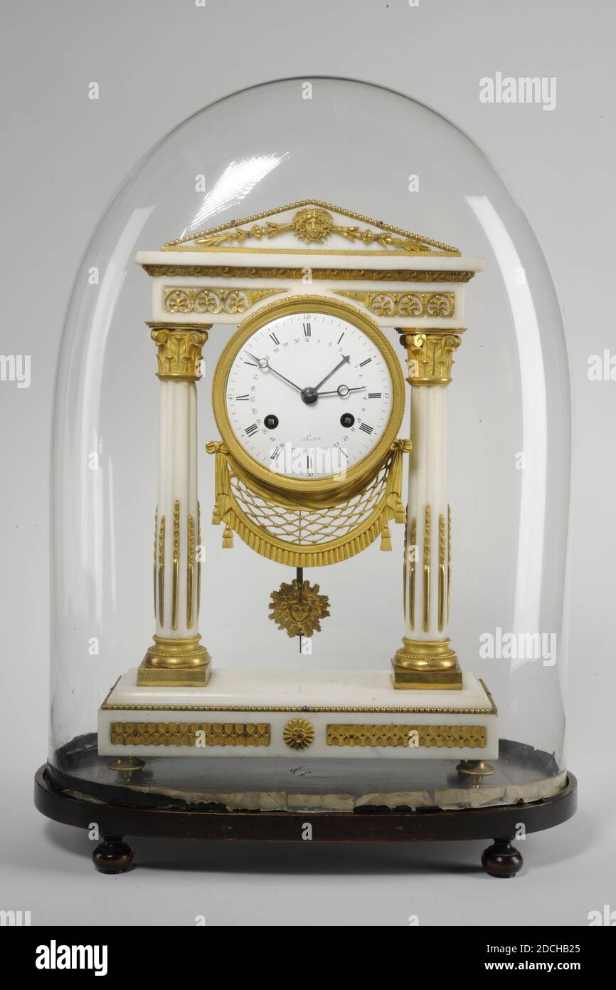 1 45 clock hi-res stock photography and images - Alamy