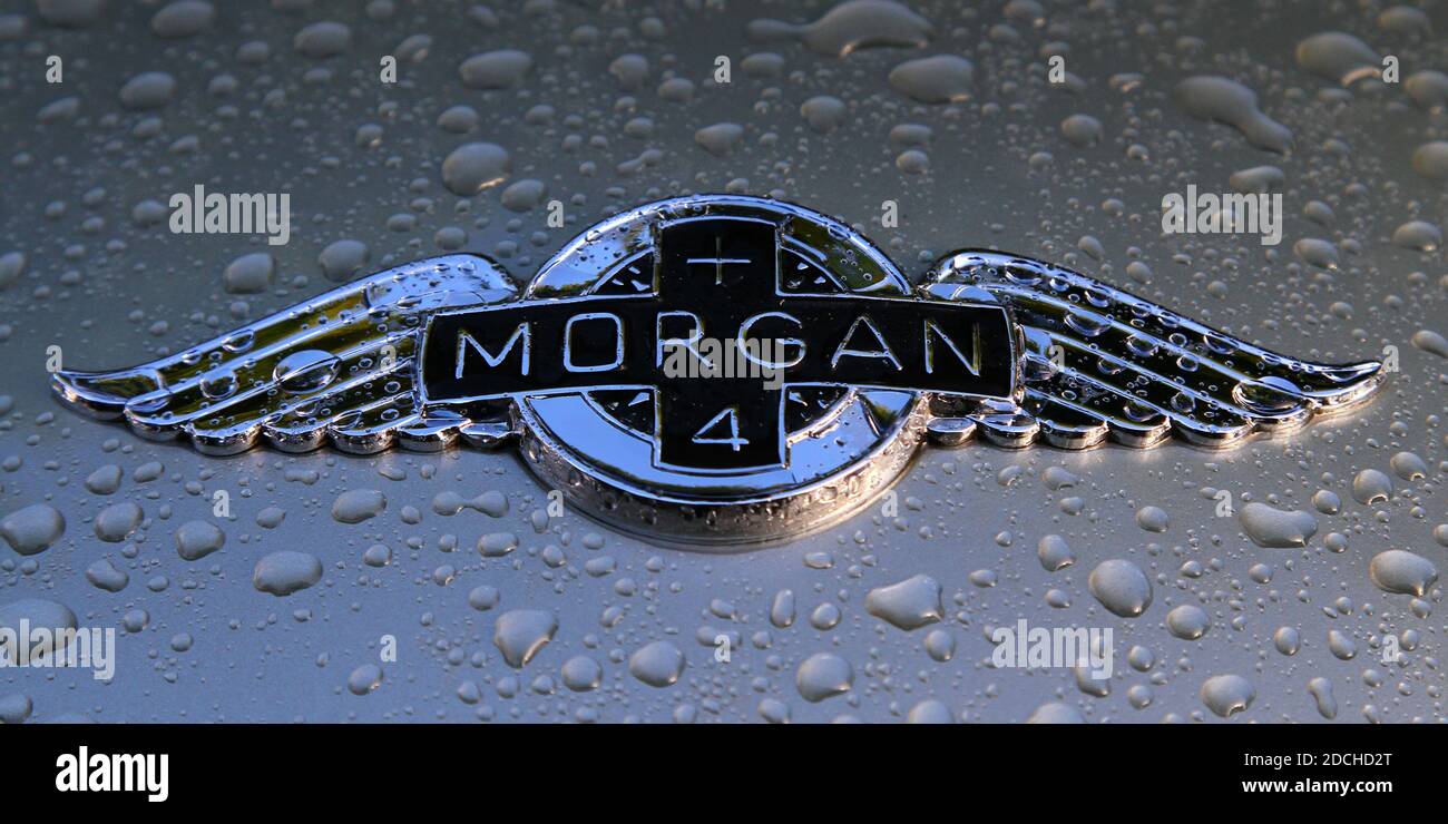 Morgan 4 4 badge hi-res stock photography and images - Alamy