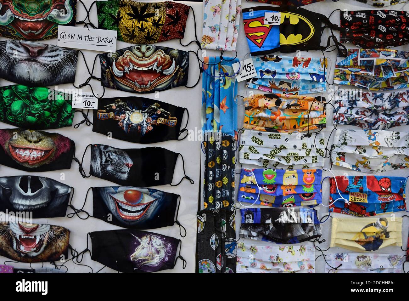 Diverent masks hi-res stock photography and images - Alamy