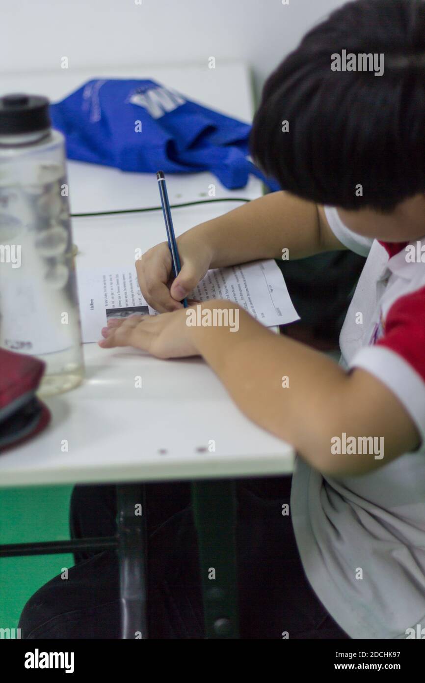 Children learning language hi-res stock photography and images - Alamy