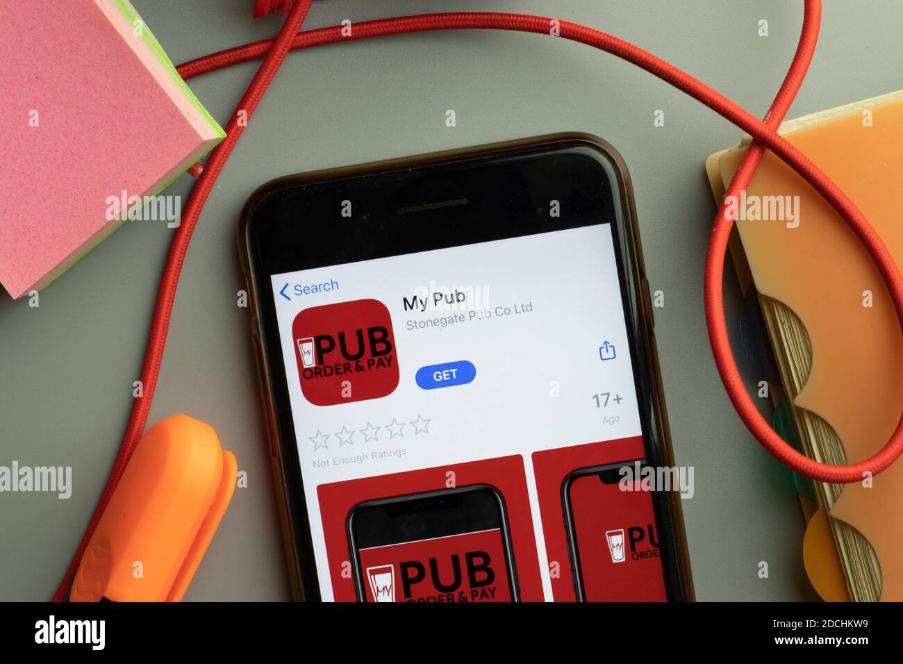 Pub app hi-res stock photography and images - Alamy