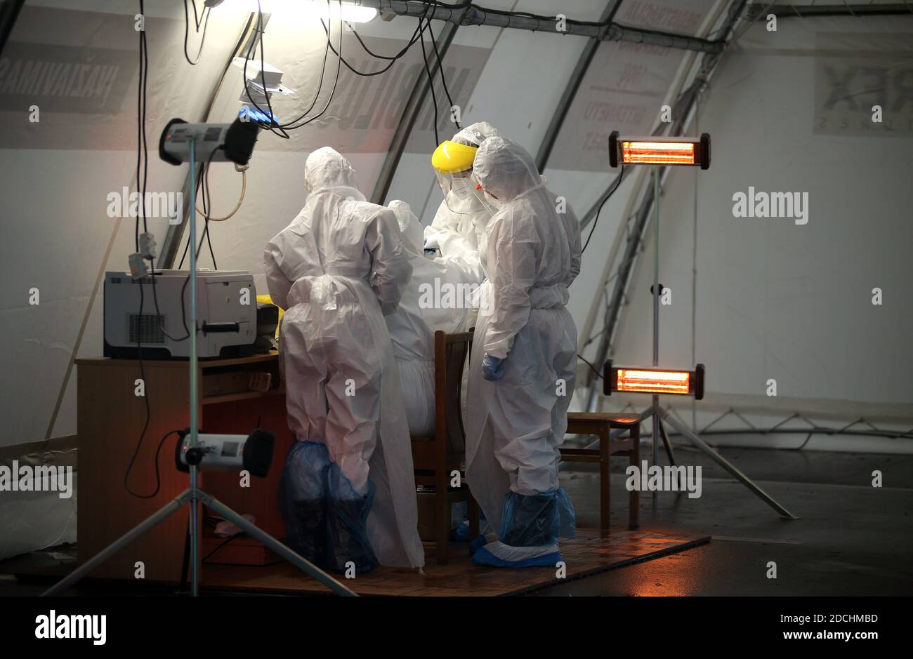 Mobile covid checkpoint testing hi-res stock photography and images - Alamy