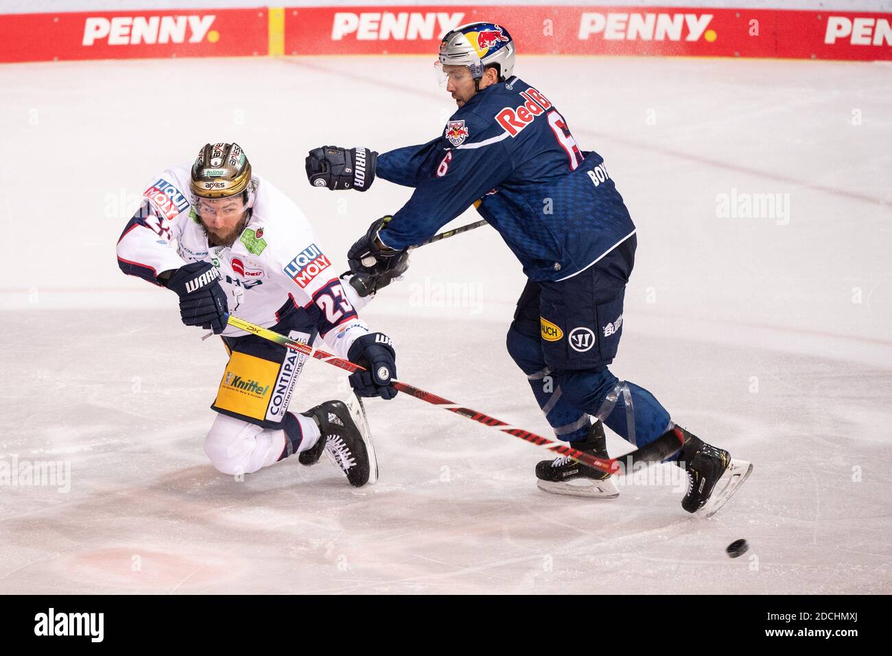 Munich, Germany. 21st Nov, 2020. Ice hockey: MagentaSport Cup, EHC Red ...