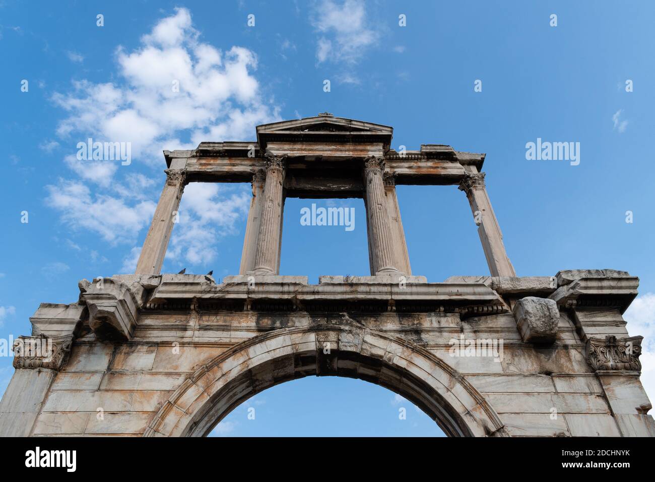 Hadrians arch acropolis hi-res stock photography and images - Alamy
