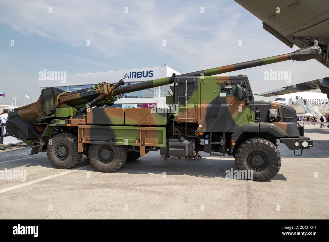 French army CAESAR self-propelled howitzer truck at the Paris Air Show ...