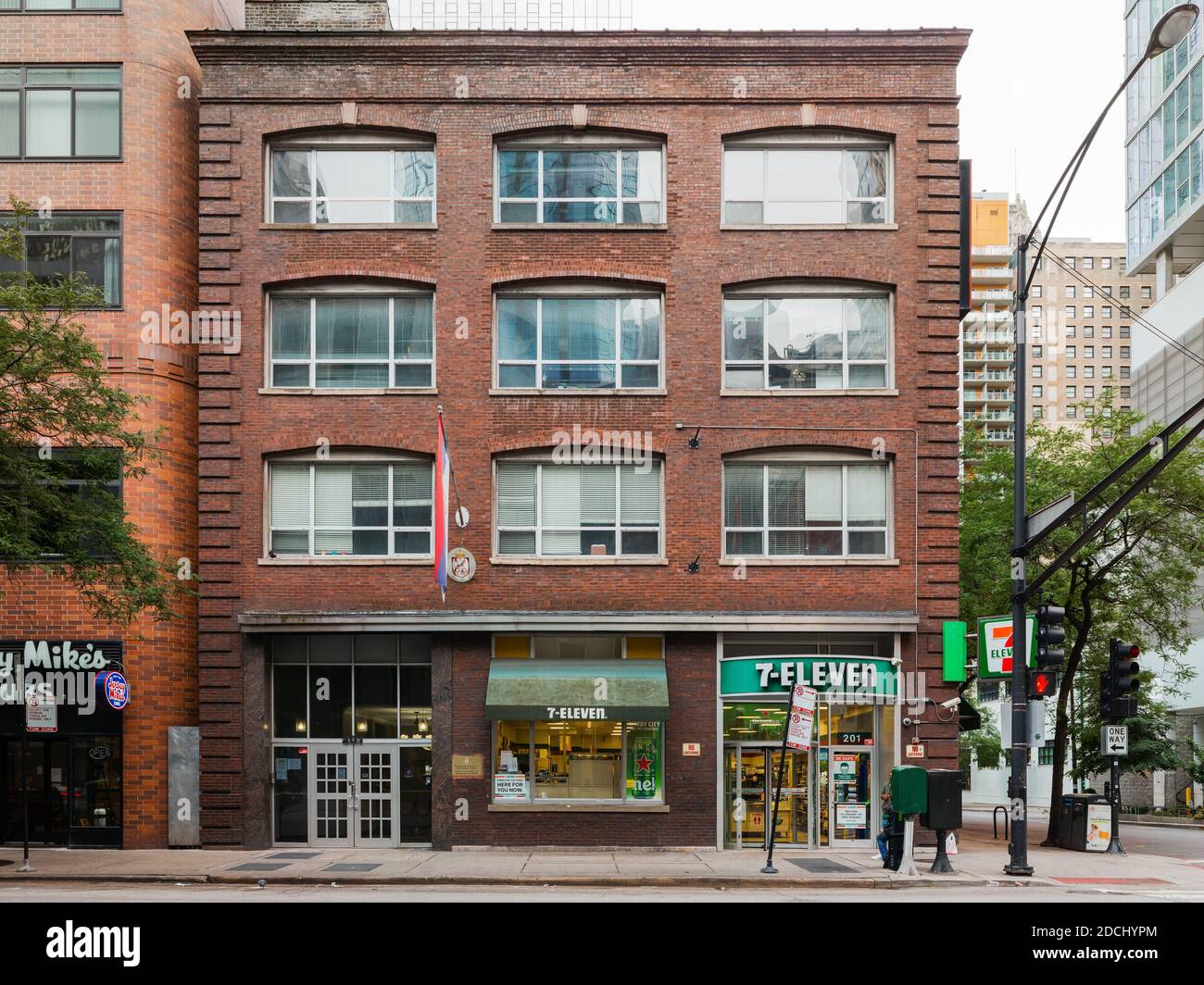 Old warehouse loft building hi-res stock photography and images - Alamy