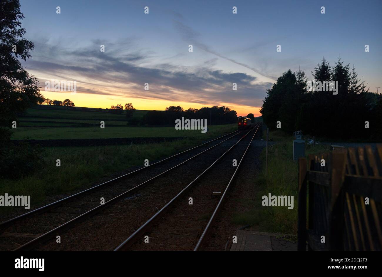 Northern Rail class 158 train 158904 heading into the sunset at ...