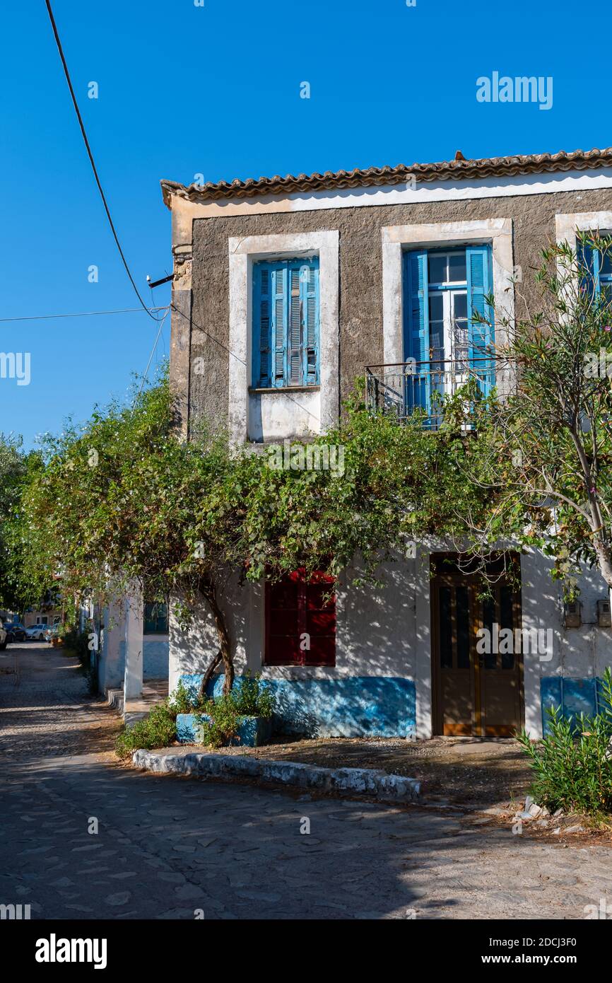 Kardamyli (Kardamili) town architecture, Peloponnese Stock Photo - Alamy