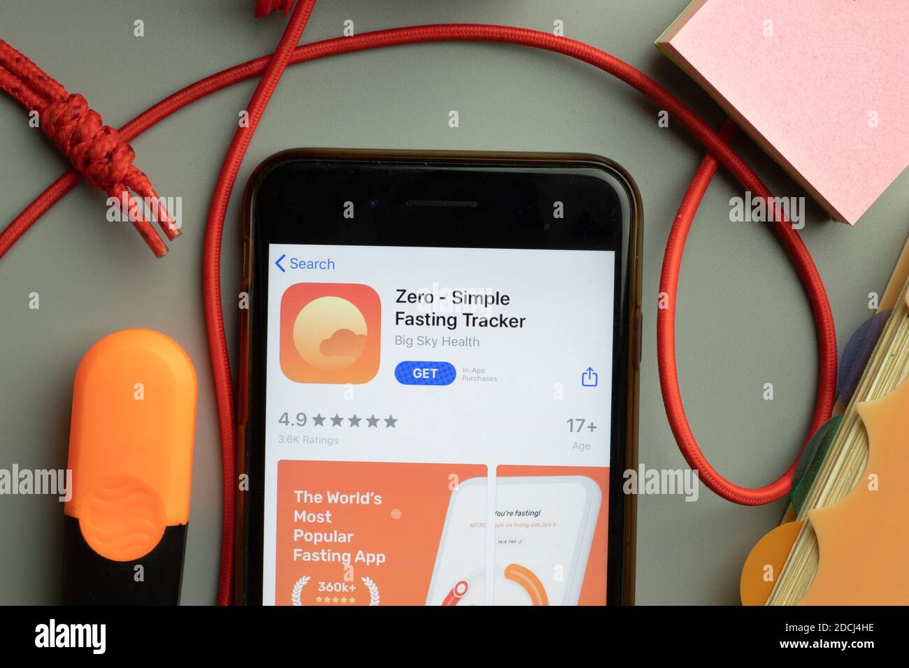 Fasting tracker hi-res stock photography and images - Alamy