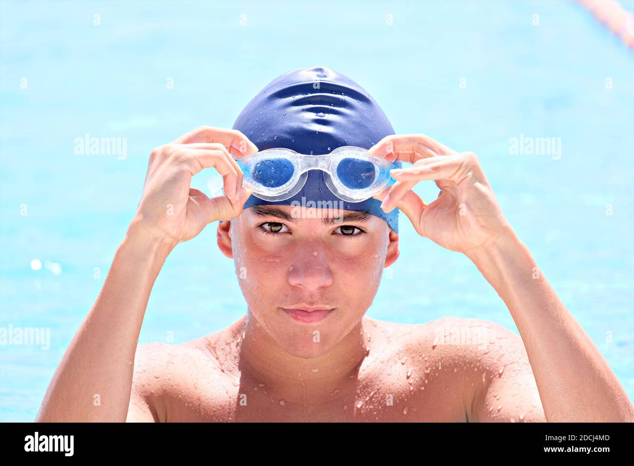 Young swimmer hi-res stock photography and images - Alamy