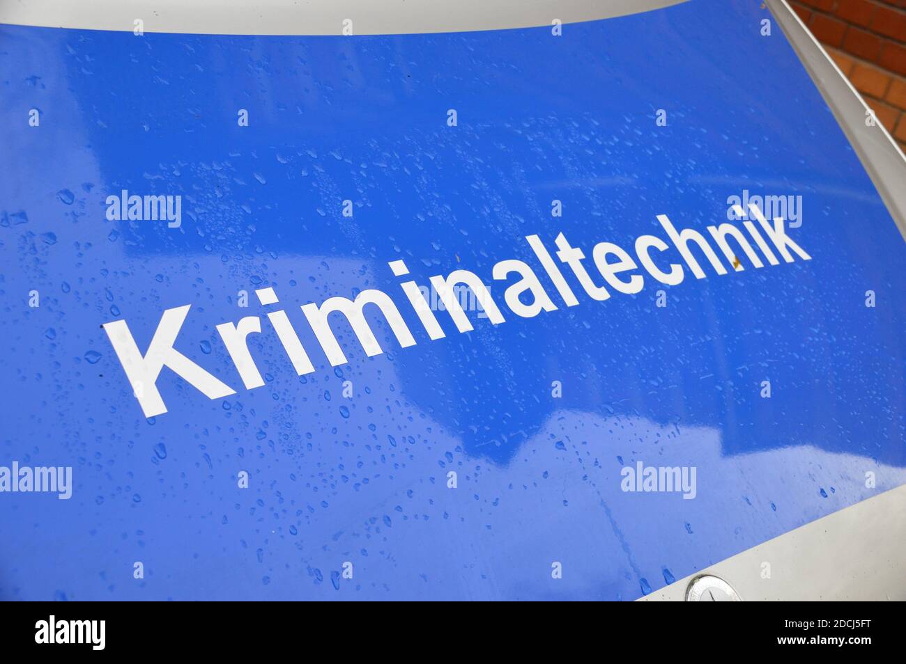 Kriminaltechnik , Polizei , Kriminalpolizei , KT, KTU Stock Photo - Alamy