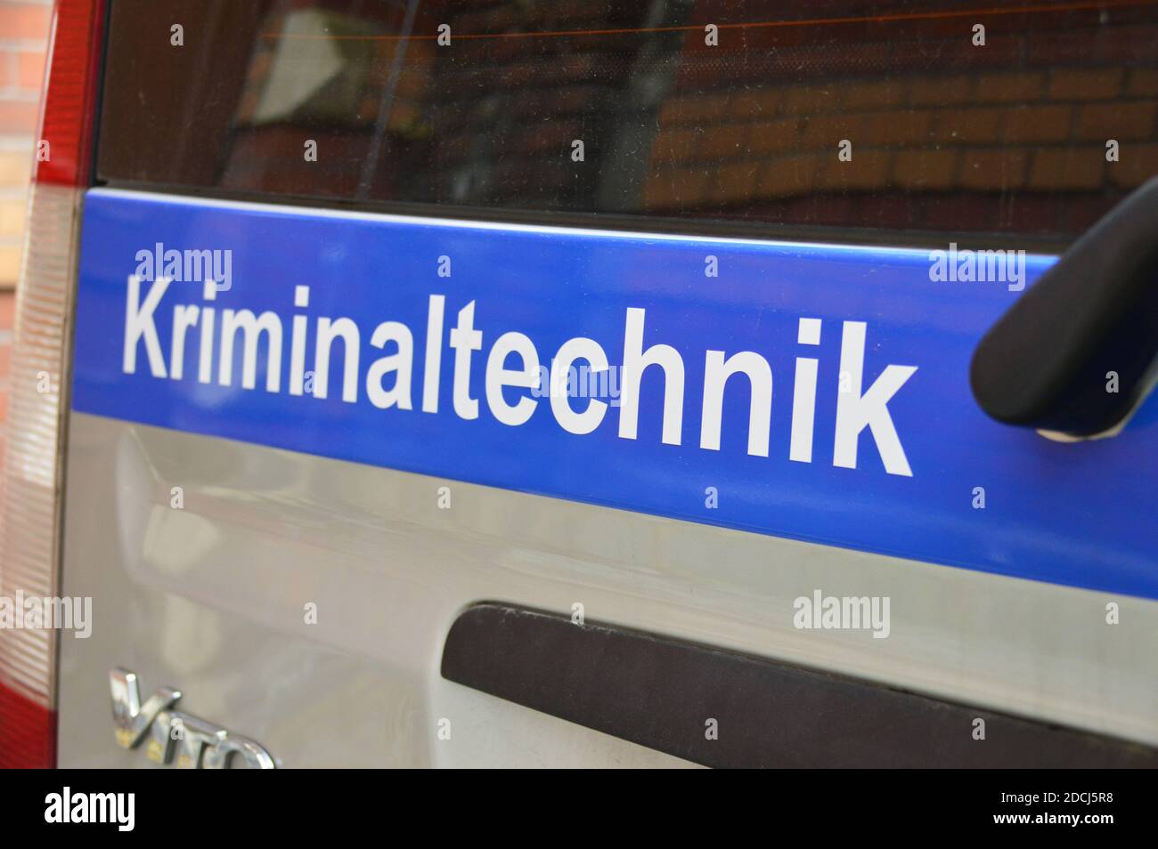 Kriminaltechnik , Polizei , Kriminalpolizei , KT, KTU Stock Photo - Alamy