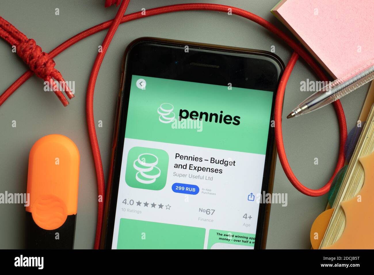 Pennies store hi-res stock photography and images - Alamy