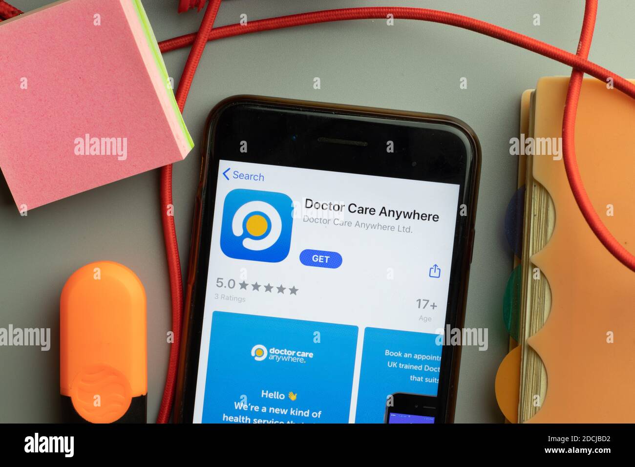 Doctor care anywhere hi-res stock photography and images - Alamy