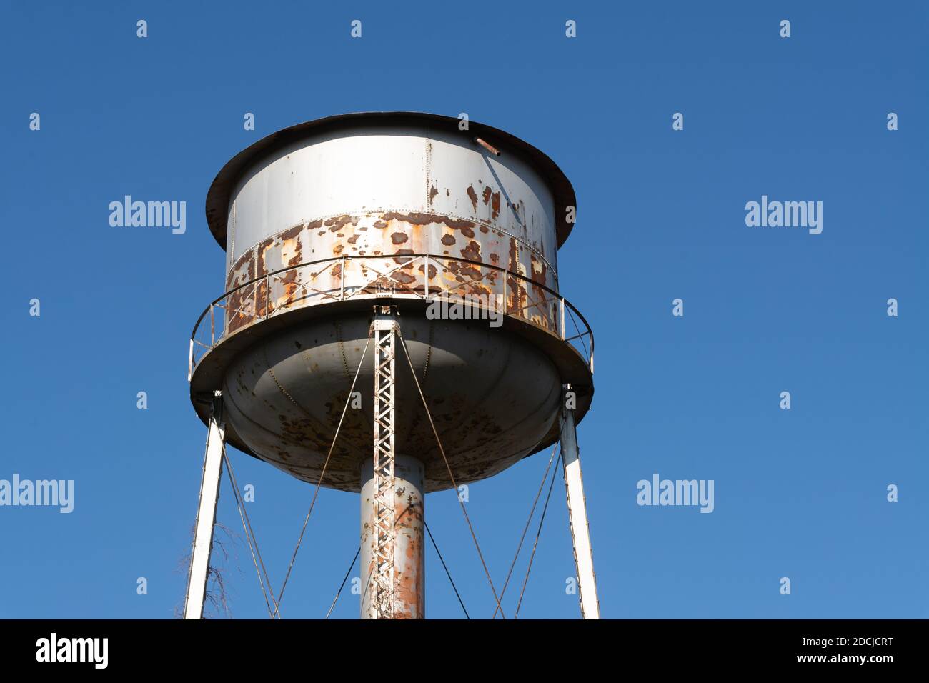 Old Style Water Tank High Resolution Stock Photography and Images - Alamy