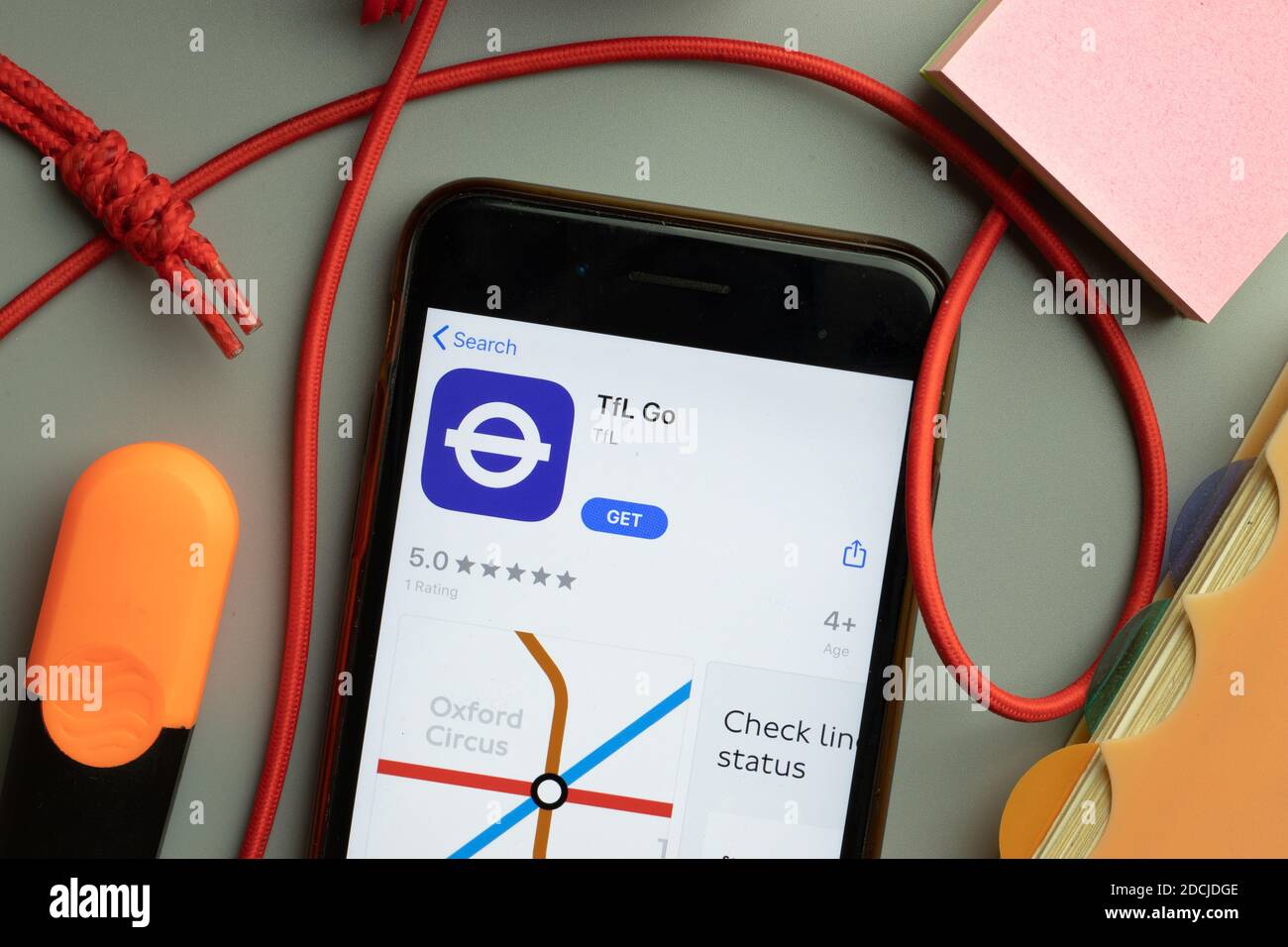 Tfl go app hi-res stock photography and images - Alamy
