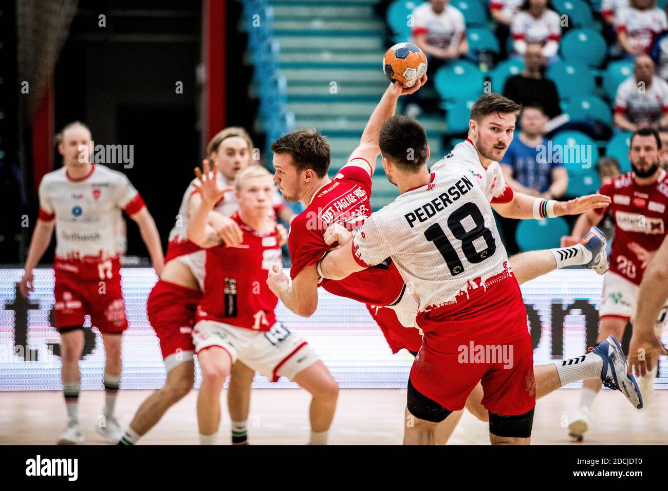 Felix claar handball hi-res stock photography and images - Alamy